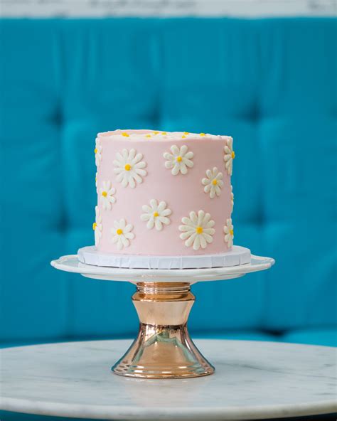 Daisy Cake Sweet Frostings Blissful Bakeshop Daisies Are The