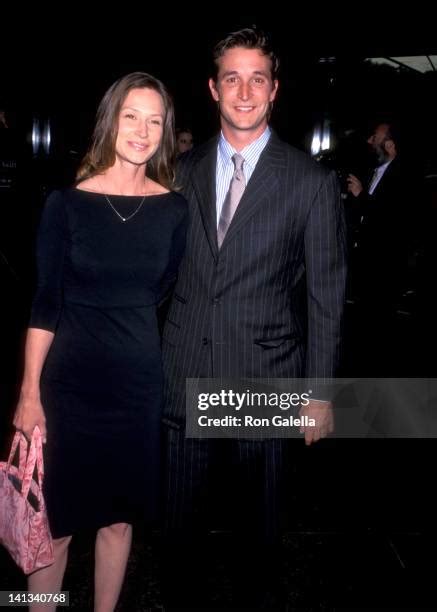 187 Tracy Wyle Photos And High Res Pictures Getty Images