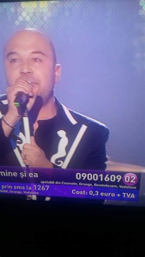 Razvan Ciobanu şterge Pe Jos Cu ţinutele De La Eurovision Este O