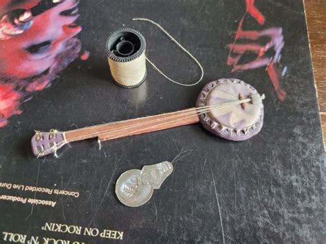 Made A Tiny Banjo Rtiny