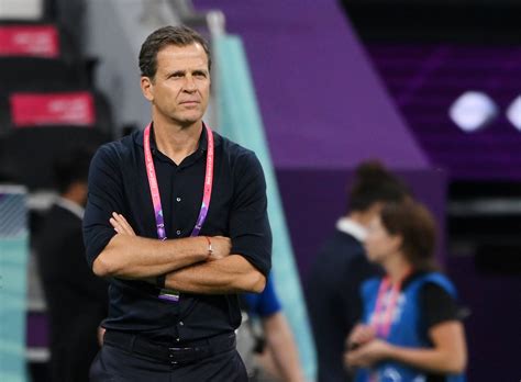 Bierhoff Schmunzelt über Kritik Und Will Neuen Job Mopo