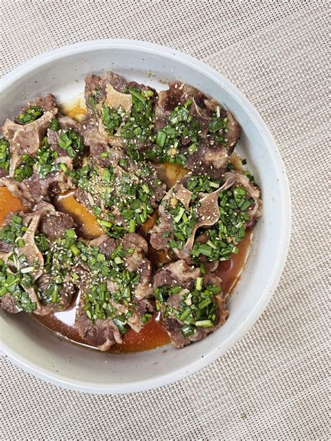 소꼬리 알꼬리 찜 수육 만들기