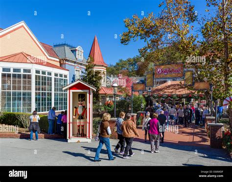 Tennessee Dollywood Theme Park