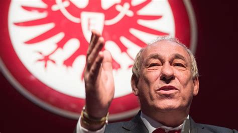 Kicker Eintracht Präsident Fischer Vor Rücktritt The Germanz