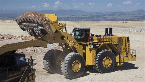 What Is The Biggest Wheel Loader In The World