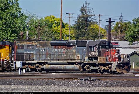 Southern Pacific Railroad Emd Sd40t 2 At Roseville California