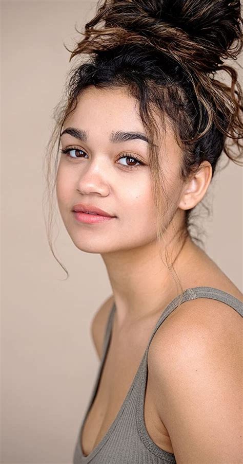Madison Bailey Outer Banks Beauty Actor Headshots