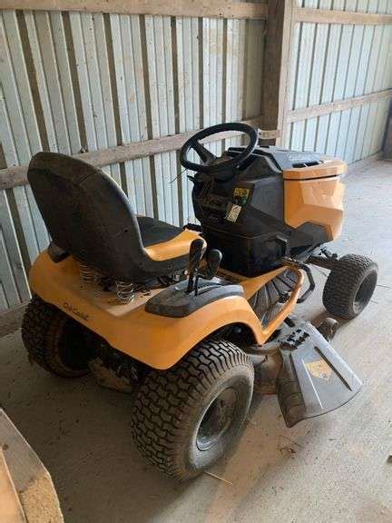 Newer Cub Cadet Lt42 Riding Lawn Mower 84 Hrs 42 Deck Schmid Auction