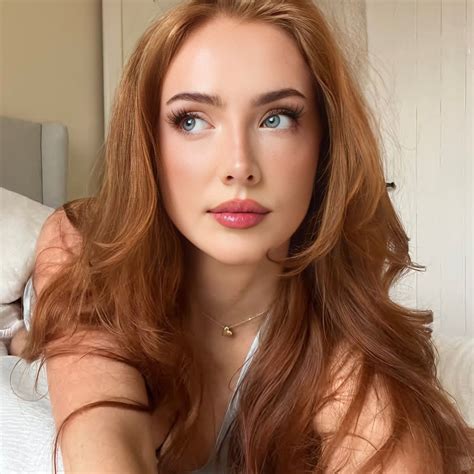 Pin By Rayanne Mattoso On Cor Cabelo In 2025 Ginger Hair Dyed Red Hair Woman Beautiful Redhead