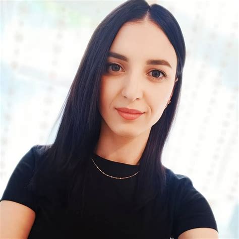 Юлія Коваль Julia Koval 13 • Threads Say More