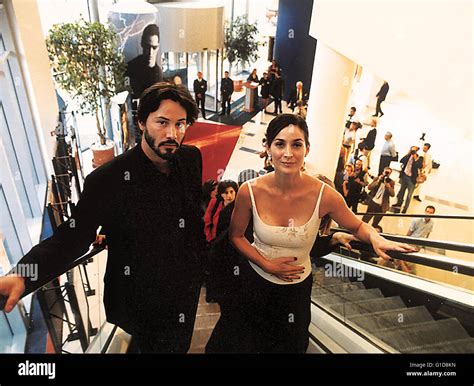 Carrie Anne Moss En Keanu Reeves Keanu Reeves And Carrie Anne Moss