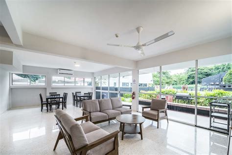 Tee Side Chalet Singapore Large Holiday Bungalows In Pasir Ris