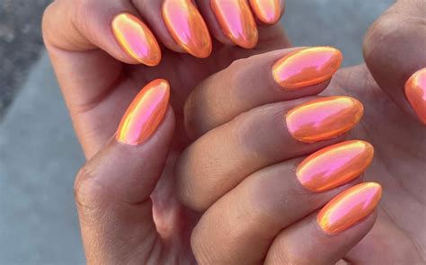45 Of The Best Chrome Nail Designs For A Polished Look