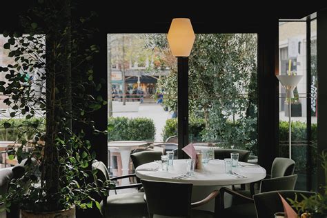 No 17 Dickens Yard Bar And Restaurant Ealing Broadway