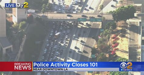 101 Freeway Shut Down After Person Jumps Off Freeway Overpass Cbs Los Angeles