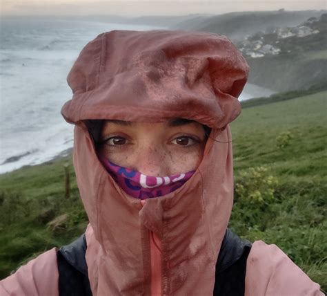 Inov8s Sarah Perry Sets New Records On South West Coast Path Ultra Runner Mag