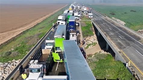 Nine Injured After 43 Vehicle Crash On Highway 58