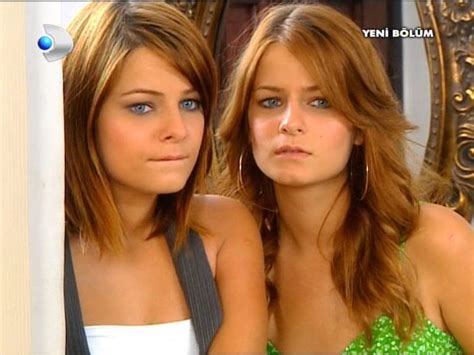 Melis Ve Deniz G Zen Gencodaki Ikizler Melekler Mekan