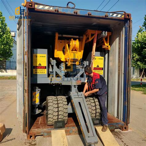 Fast Erect Tower Crane Mobile Self Erecting Tower Crane With Wire Or Remote Control Price Go