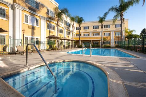 Hotel Marguerite Anaheimgarden Grove Trademark Collection Garden
