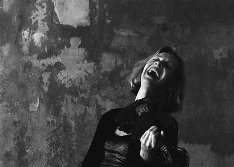 Danusha Waskiewicz Viola Photography By Michael Reinicke