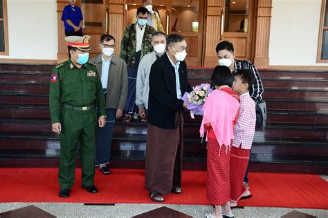 မွန်ပြည်သစ်ပါတီ Nmsp မှ ဒုတိယဥက္ကဋ္ဌ နိုင်အောင်မင်း ဦးဆောင်သည့် ငြိမ