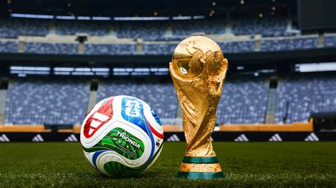 Presentando A Trionda El Balón Oficial Para La Copa Mundial De La Fifa