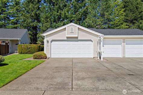 Home For Sale In Olympia 4726 Stratford Lane Se Olympia Wa 98501
