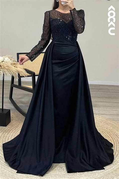 13 مدل پیراهن ماکسی مجلسی برای خانم‌هایی که می‌خواهند کشیده و لاغرتر دیده شوند چی بپوشم