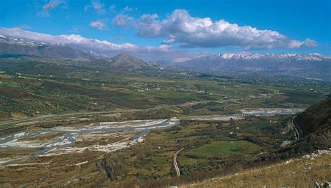 Alla Scoperta Dellincantevole Valle Del Sele In Campania