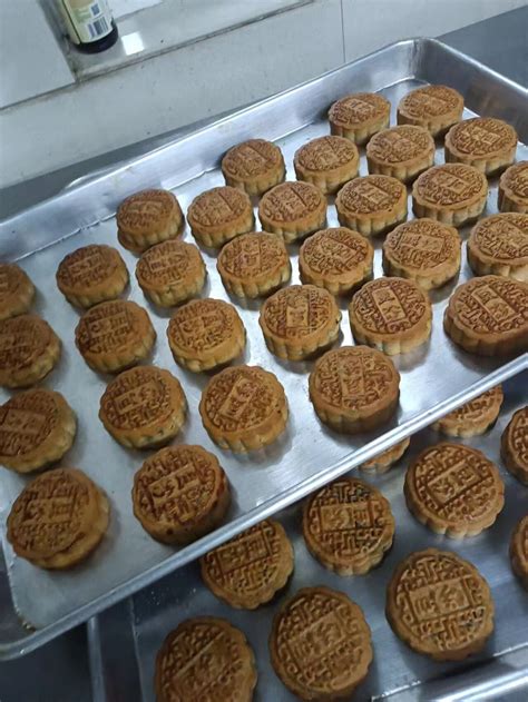 饼香情浓—珠海空管站食堂为职工制作健康美味月饼 中国民用航空网