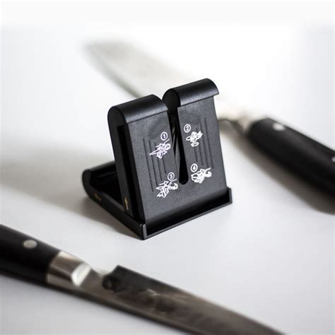 Buy The Knife Sharpener Vulkanus Mini Pocket Basic Online Smartasaker