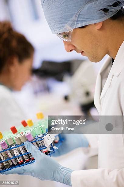 Specimen Handling Photos And Premium High Res Pictures Getty Images
