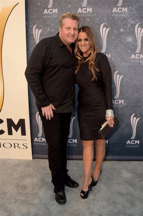 Gary Levox Wife Tara Vernon