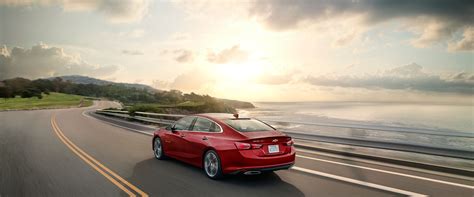 Avis Standard Car Size