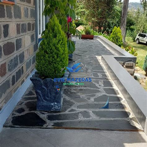 Uncut Mazeras Evie Mazeras And Natural Stones