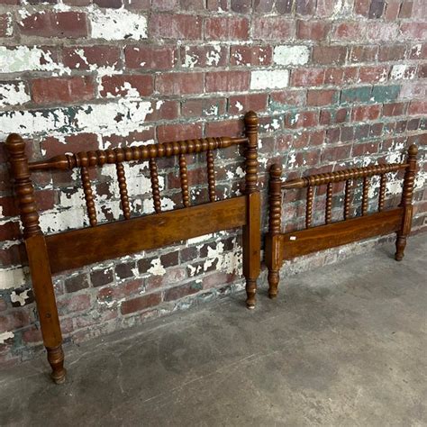 Twin Size Jenny Lind Spool Bed Set Chairish
