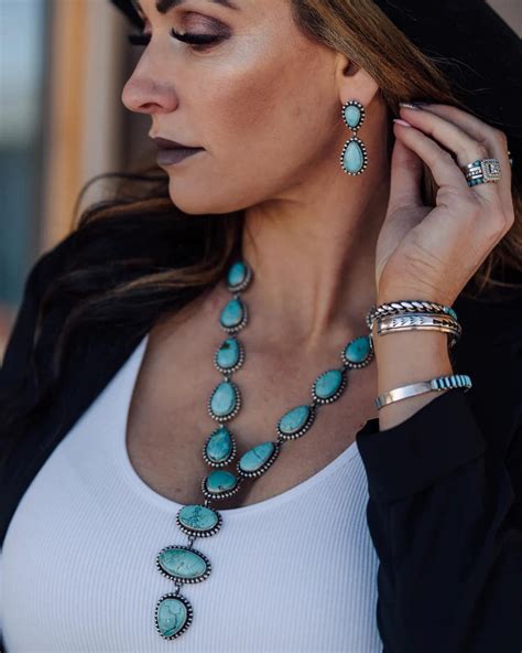 Vintage Turquoise Necklace Earrings Tilame