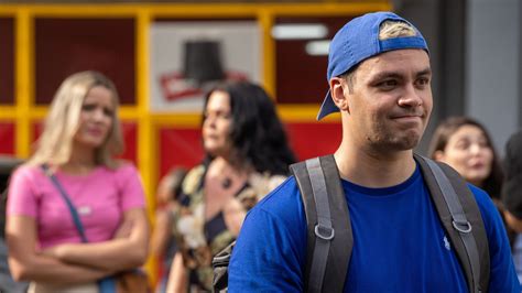 Luccas Neto Em O Meu Aniversário Ssr Movies