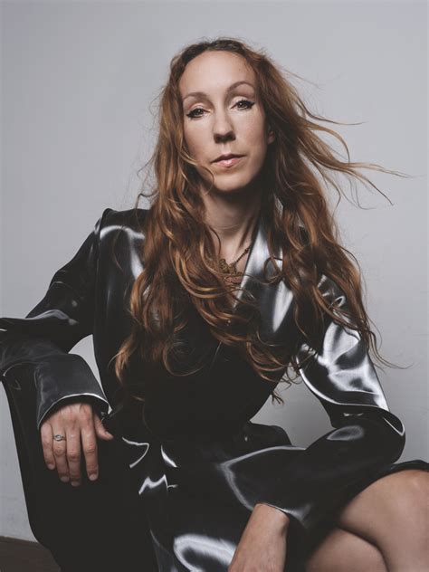Iris Van Herpen βιογραφία παραστάσεις ταινίες σειρές Unstage Gr