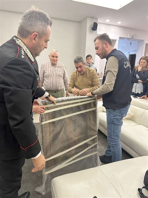 ‘lost Botticelli Masterpiece Worth 109 Million Found In Home In Southern Italy Cnn