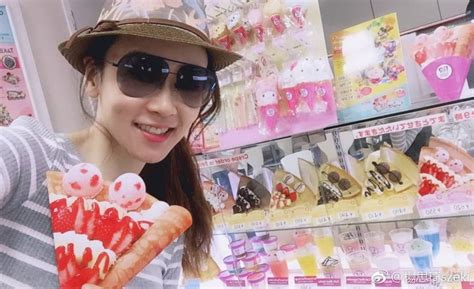 Fit爆！39岁杨思琦美腿纤腰身材超好 超杀腹肌更是令人o晒嘴！网民：一点都不像有孩子的妈妈！