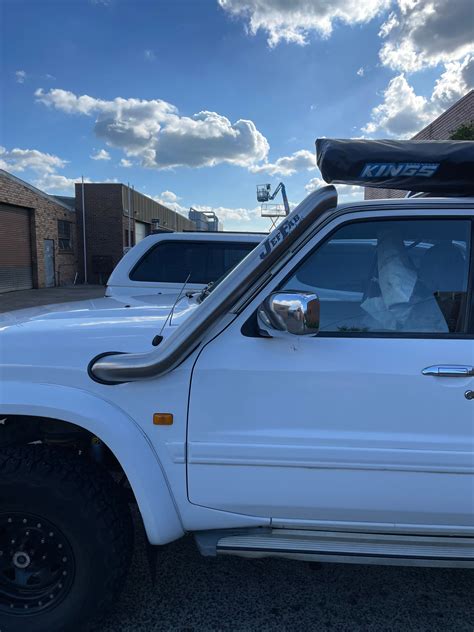 Nissan Jeffab Customs