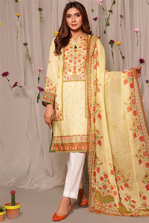Pret Printed Lawn 2 Pcs The Fabric Store Pakistan