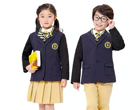 學生為什麼一定要穿統一校服？ 每日頭條