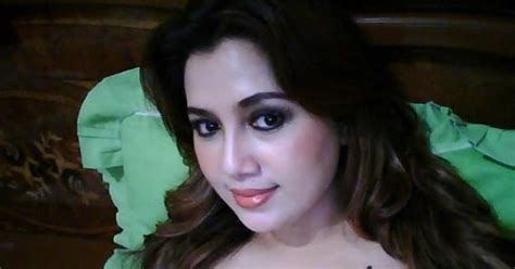 Caleg Cantik Bercinta Dengan Mbah Dukun Cerita Sex