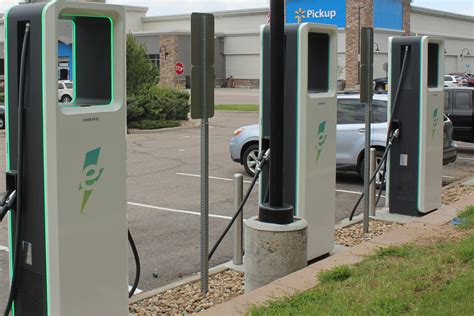 The Difference Between Level 3 And 2 Chargers Ez Ev Electric