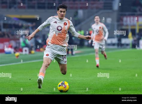 Milan Italien 05th Feb 2025 Eldor Shomurodov Of As Roma Seen In