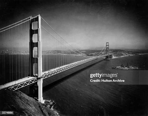 Navy Ship Bridge Photos And Premium High Res Pictures Getty Images