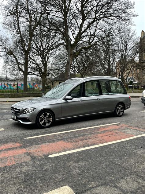 Mercedes Benz E Class Hearse Photos